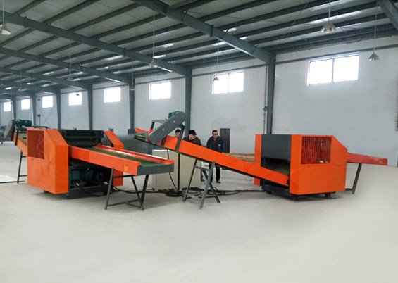 Textile waste and plastic waste cutting machine